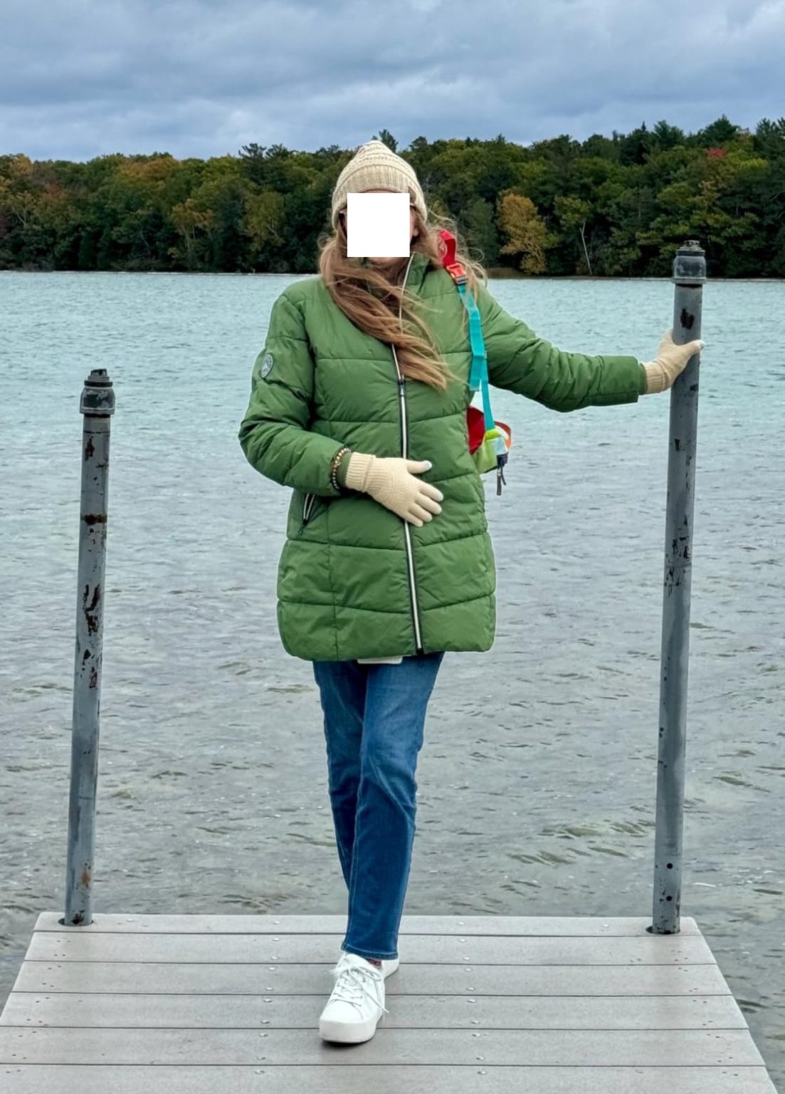 17 Winter Trip Outfits That Are Warm, Stylish & Travel-Ready